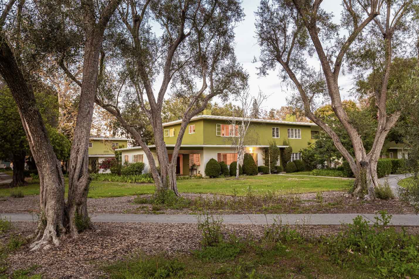 Sellers – Stephen Shiu